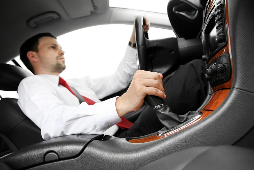 Easy Tips To Reduce Back Pain While Driving | News - QMotor