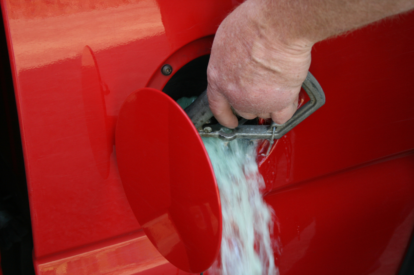 Do not Top off Your Gas Tank | News - QMotor